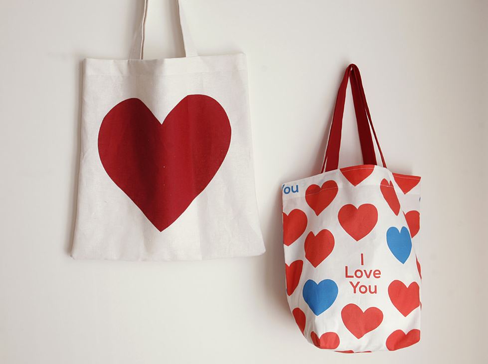 Illustration Design Fabric "love Love" on Luulla